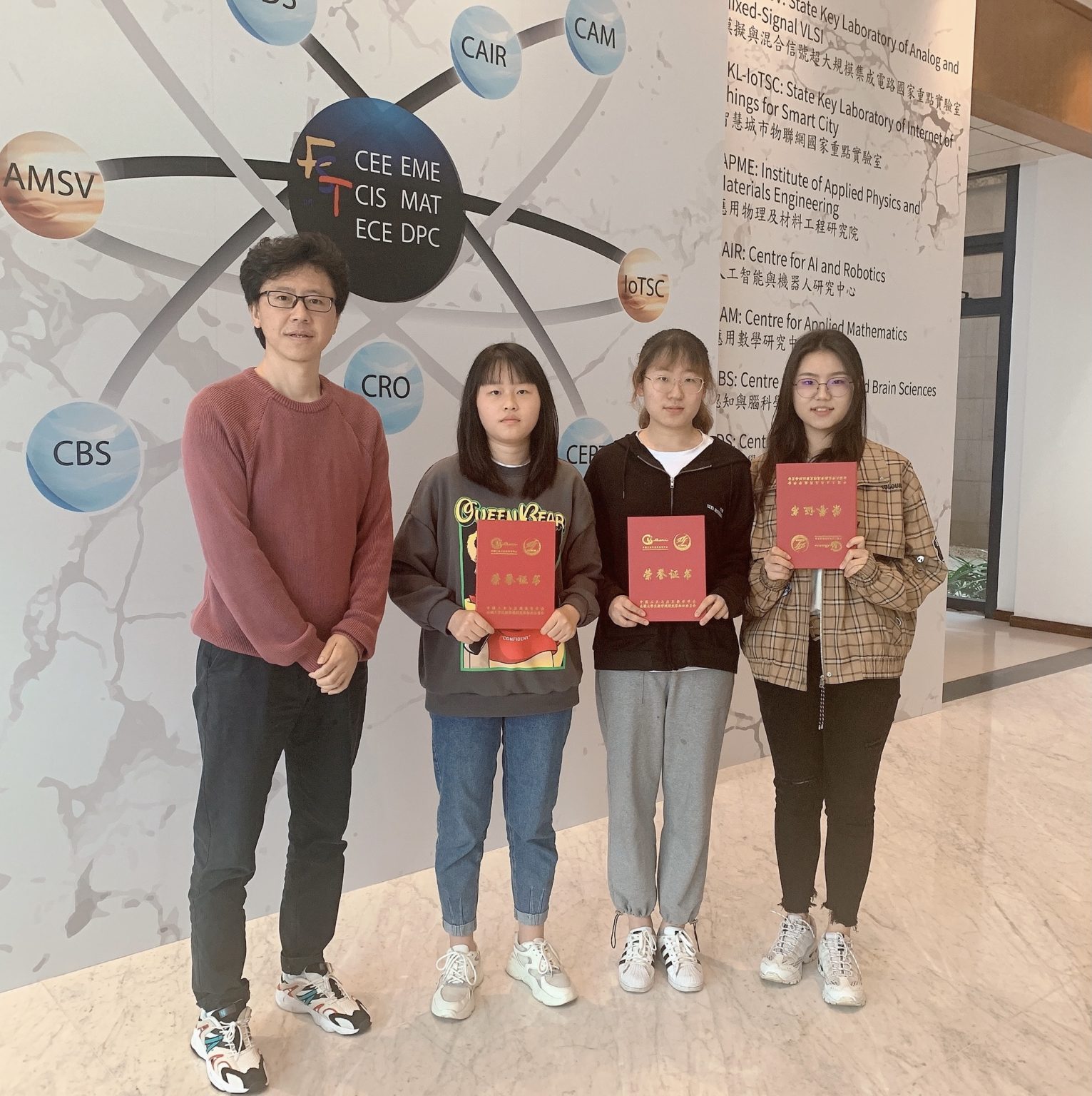 UM students won second prize at a national mathematical modelling ...