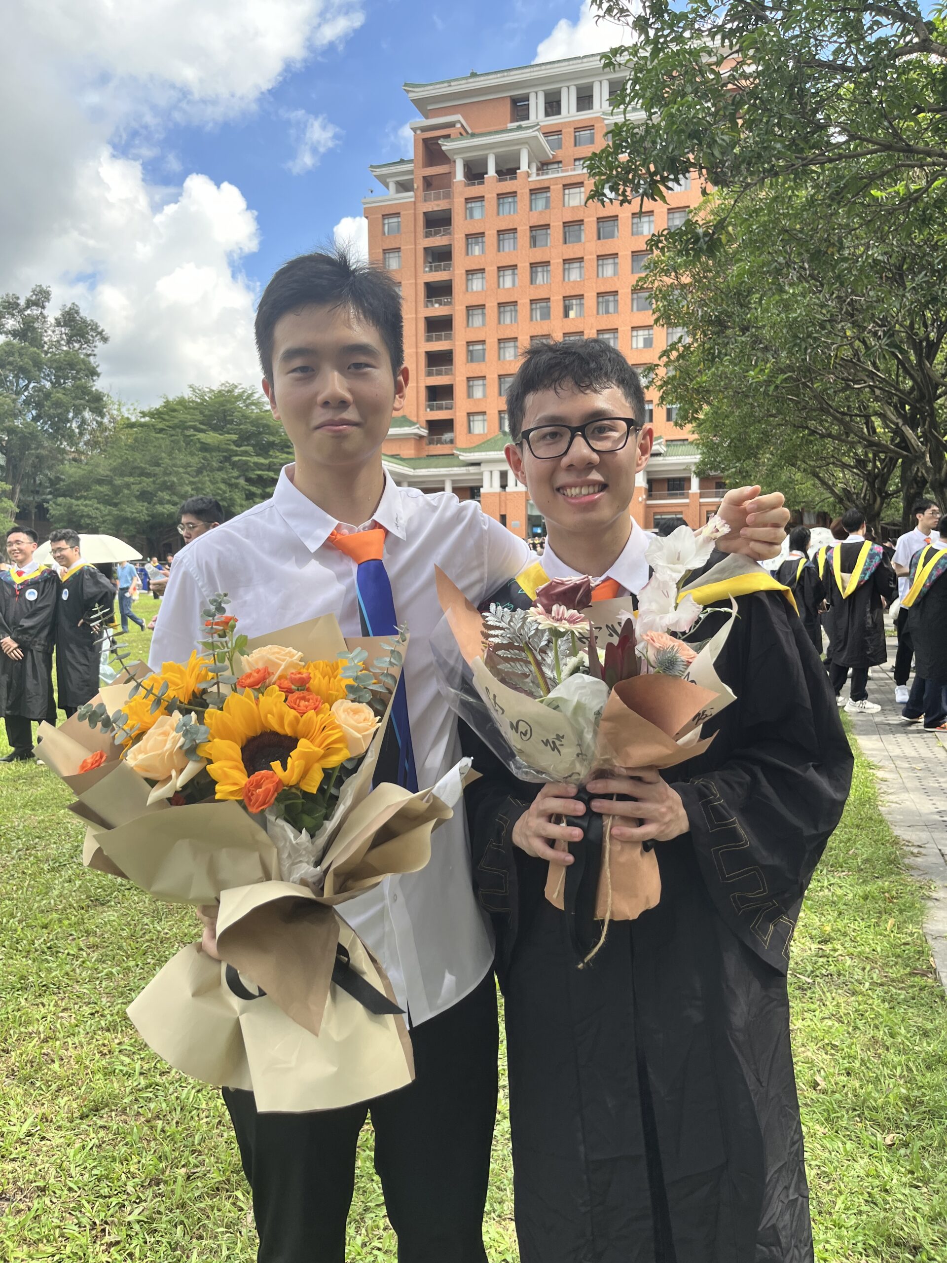 The First Graduate of the Greater Bay Area University Joint Programme ...